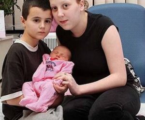 Os pais mais jovens do mundo | 9 casos chocantes